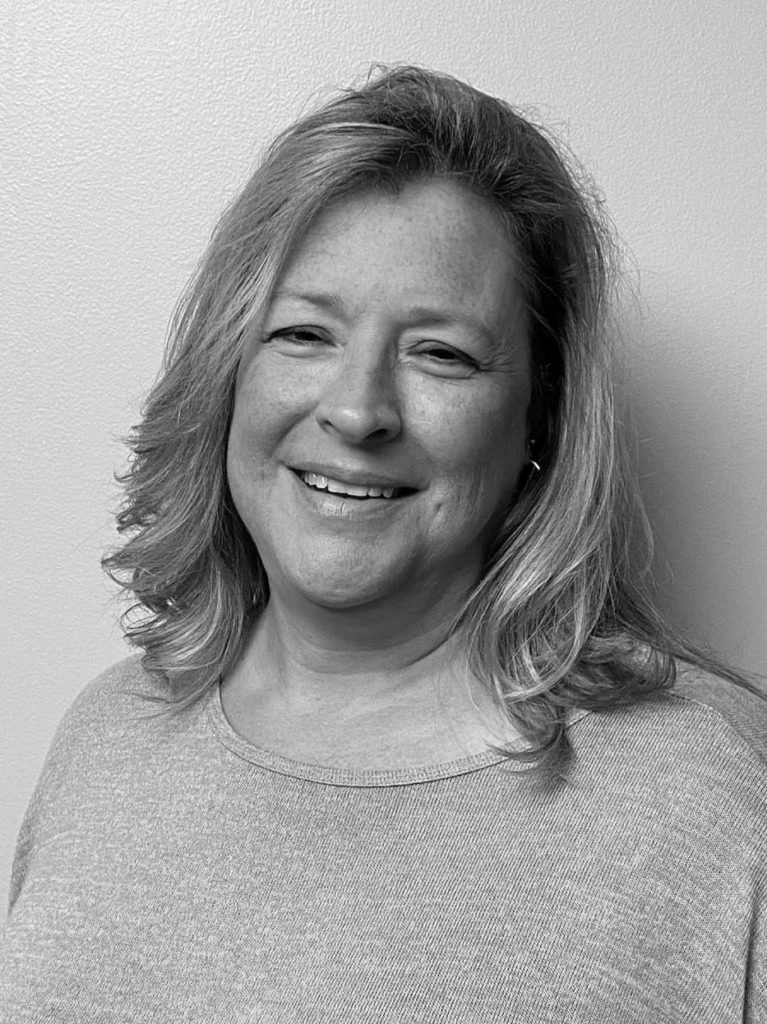 Jennifer Thiel's Instagram, Twitter & Facebook on IDCrawl